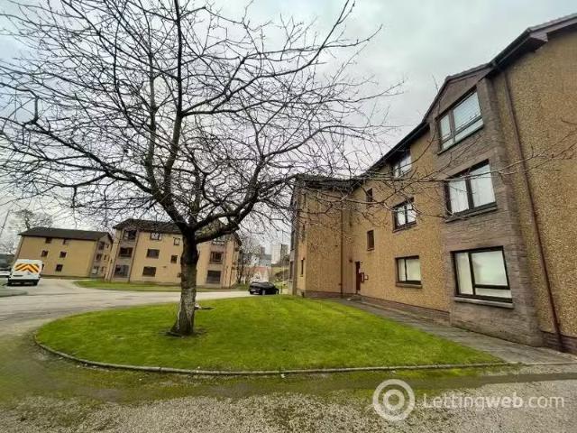 New 1 BR Property to rent in 44 Hutcheon Low Place, Aberdeen.