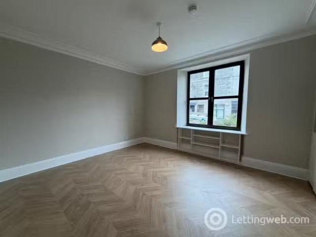 Deal! 1 BR Property to rent in 73A Menzies Road, Aberdeen, AB1.
