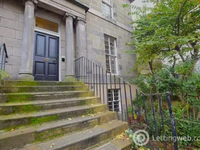 New 1 BR Property to rent in Vanburgh Place, Leith, Edinburgh.