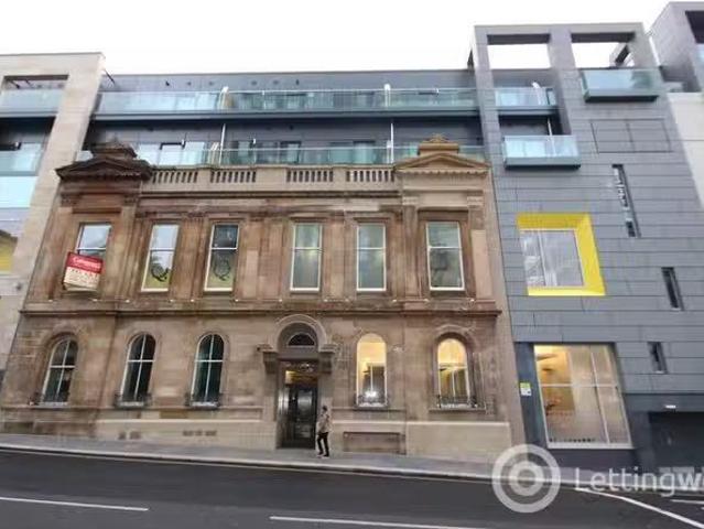Just in! 1 BR Property to rent in West Nile Street, Glasgow, G1