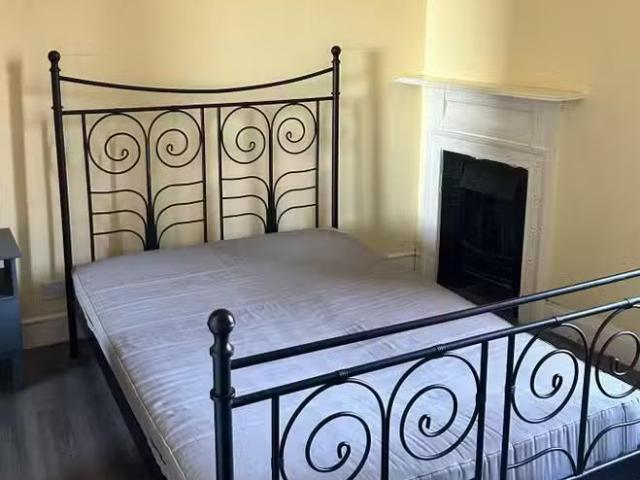 Cheap 1 BR Property to rent in Comiston terrace