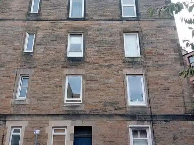 Charming 1 BR Property to rent in Dalgety Road, Edinburgh, Mid.