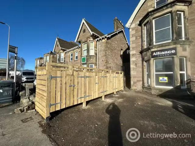 Deal! 1 BR Property to rent in Flat 1, 47 York Place, Perth, P.