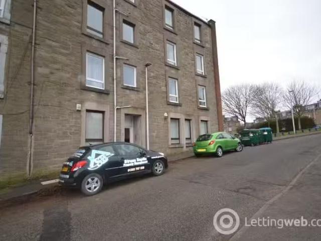 Just in! 1 BR Property to rent in Fleuchar Street, West End, D.