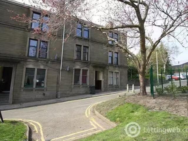 Just in! 1 BR Property to rent in G/L, 2 Millers Wynd