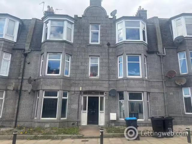 Cozy 1 BR Property to rent in Holburn Street, Aberdeen, Aberde.