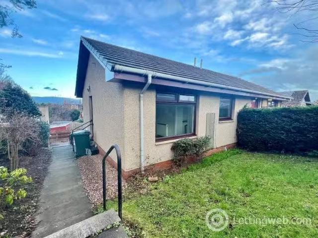Deal! 1 BR Property to rent in Milton Road East, Portobello, E.