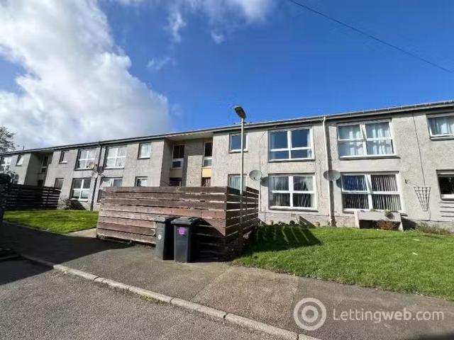 Charming 1 BR Property to rent in Strathmore Street, Broughty.