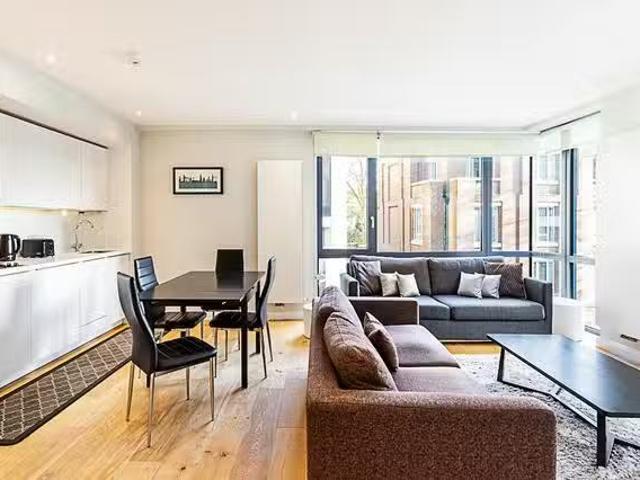 Cozy 1 BR Whetstone Park, London