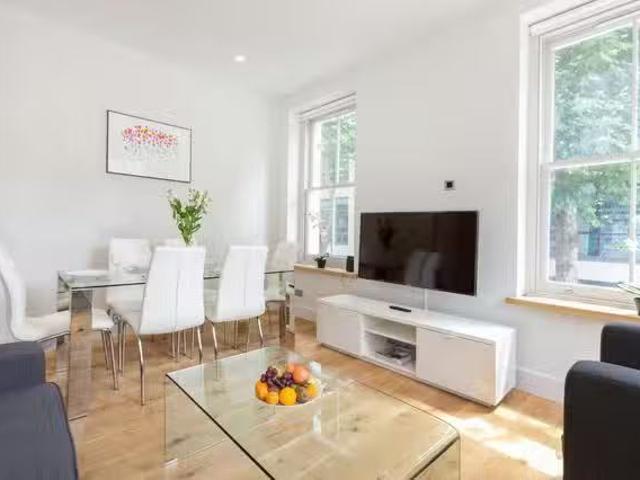 Charming 1 BR Tottenham Court Road, London