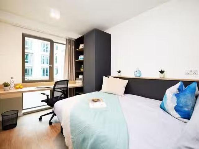 Just in! 1 BR Vita Student Warwick Cannon Park Cluster