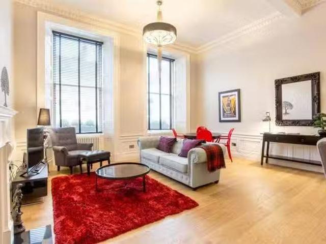 Unique 1 BR York Place