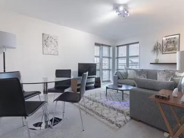 Cheap 2 BA 3 bedroom apartment for rent in Bannermill Place, A.