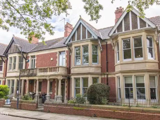 Unique 2 BA 3 bedroom house for rent in Sandringham Road, Peny.