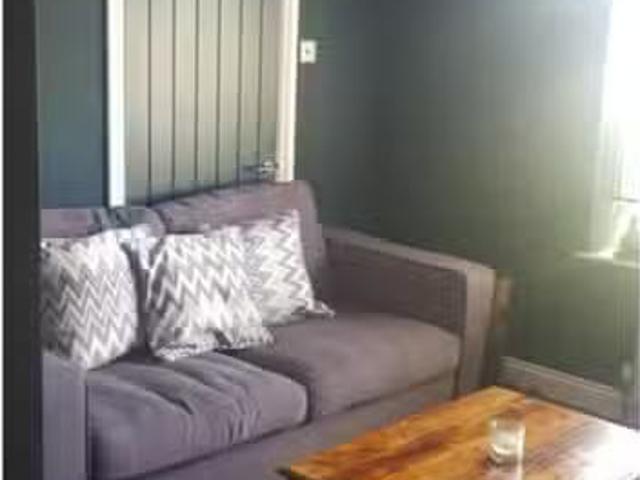 Charming 2 BA 1 bedroom flat share for rent in Lowlis Close, B.