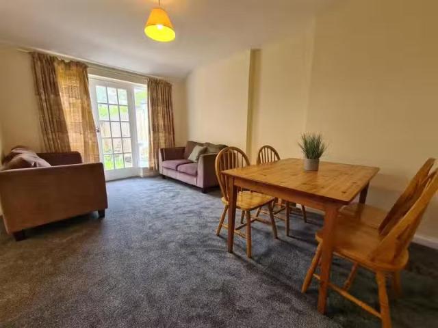 Deal! 2 BA 1 bedroom house for rent in Rooms available at 50 E.