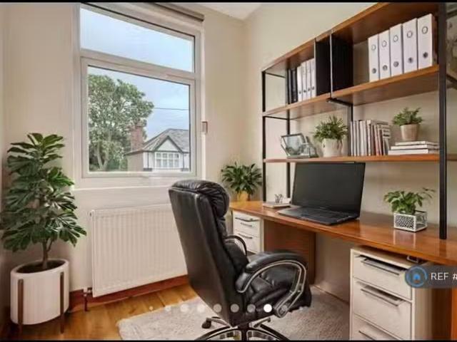 Deal! 2 BA 1 bedroom house share for rent in Hampton Road, Lon.