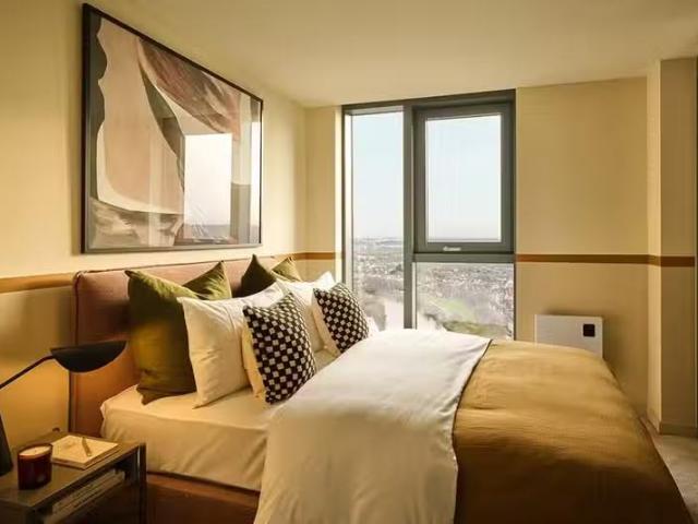 Deal! 2 BA 2 bedroom apartment for rent in Ty Ambr Y Rhodfa Ga.