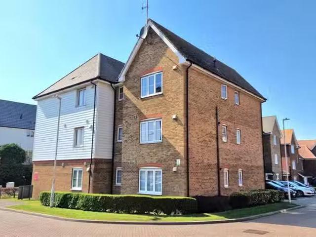 New 2 BA 2 bedroom apartment for rent in Wherry Close, Margate.