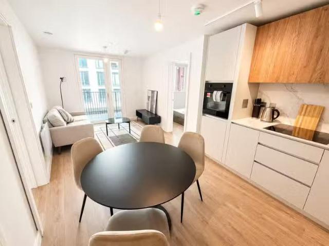 New 2 BA 2 bedroom apartment for rent in Sapphire Court, 215 B.