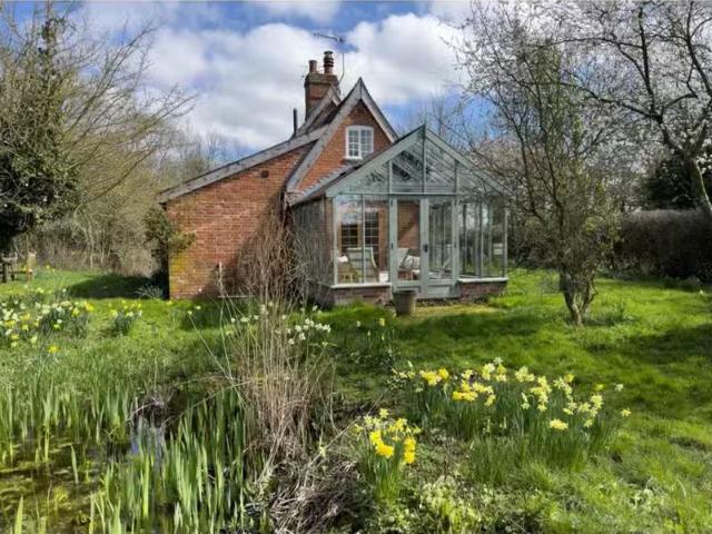 Nice 2 BA 2 bedroom cottage for rent in Sibton, IP17