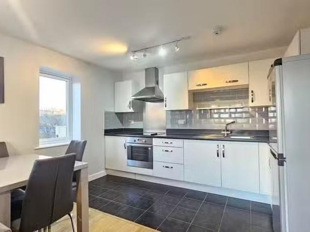 Charming 2 BA 2 bedroom flat for rent in Clydesdale Way, Belve.