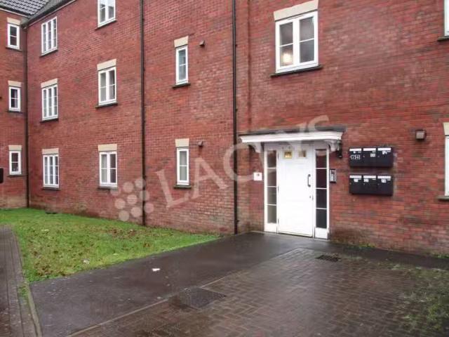 Cozy 2 BA 2 bedroom flat for rent in Hawks Rise, Yeovil, Somer.