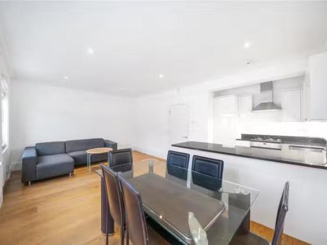 Deal! 2 BA 2 bedroom property to let in Collingham Place, Lond.