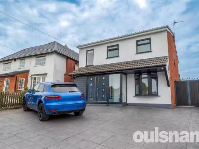 Deal! 2 BA 4 bedroom detached house for rent in Old Birmingham.