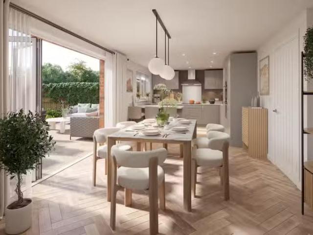 Deal! 2 BA 4 bedroom detached house for rent in Leaf Living at.