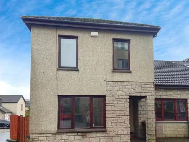 Deal! 2 BA 4 bedroom Semi Detached House to rent, Lytton Stree.