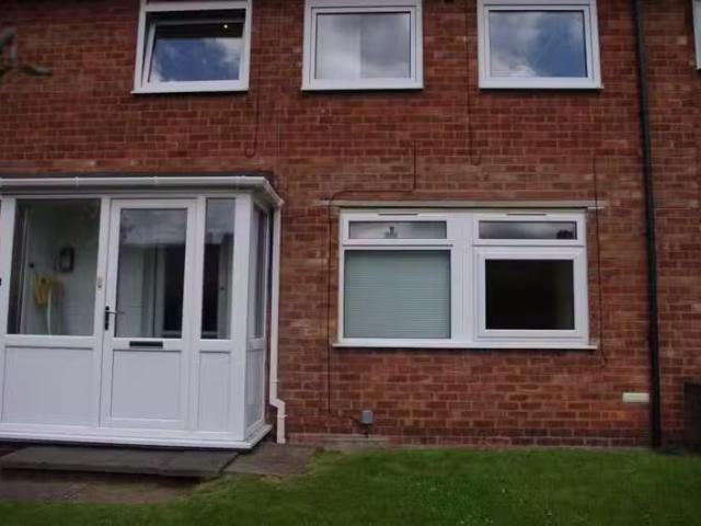Cozy 2 BA 5 bedroom house for rent in Cadleigh Gardens, Birmin.