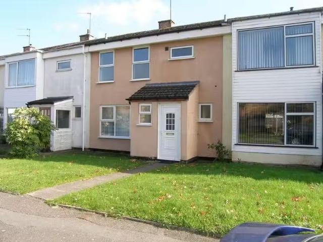 Rental! 2 BA 5 bedroom terraced house for rent in Marloes Walk.