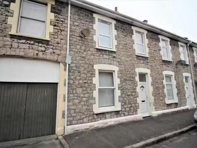 Deal! 2 BA 5 bedroom terraced house for rent in Weston Super M.