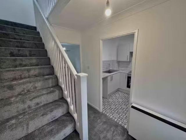 Charming 2 bedroom terraced house for rent in Forest Drive, Ha.