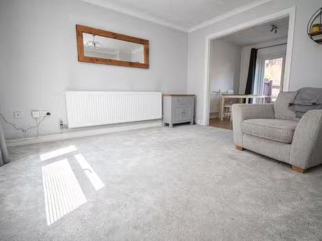 Rental! 2 bedroom terraced house for rent in Glan y ffordd, Ta.