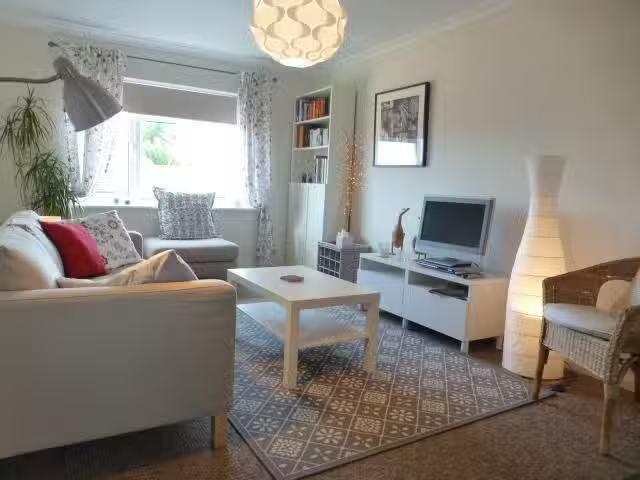 Unique 2 bedroom apartment for rent in 105 Wentworth Road, Har.