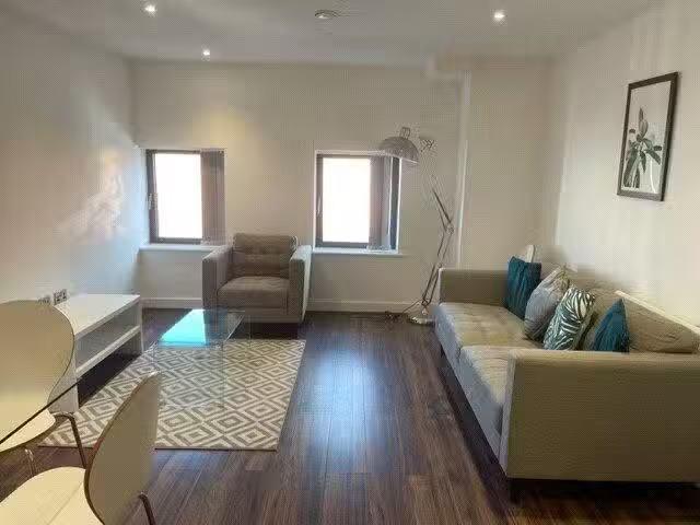 Cozy 2 bedroom apartment for rent in Carver House, 30 Carver S.