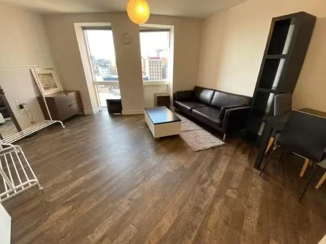 Cozy 2 bedroom apartment for rent in I land Apartment, Esinter.