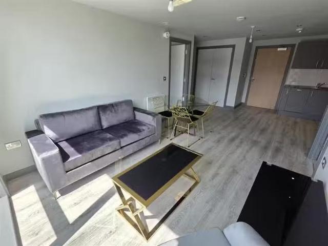 Cozy 2 bedroom apartment for rent in JQ Rise, 1 Goodman Street.