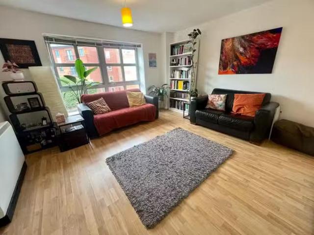 Just in! 2 bedroom apartment for rent in Point 3, B3