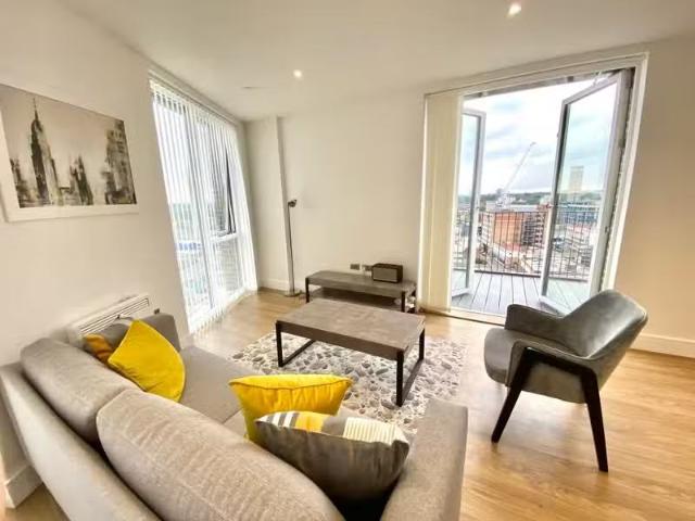 Deal! 2 bedroom apartment for rent in Pershore Street, BIRMING.