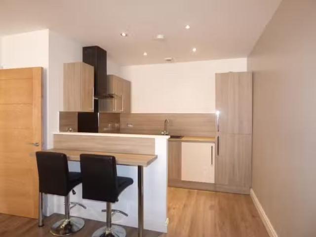 Cozy 2 bedroom apartment for rent in Warstone lane, Birmingham.