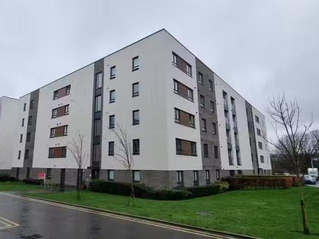 Nice 2 bedroom flat for rent in Arneil Drive, Edinburgh, EH5