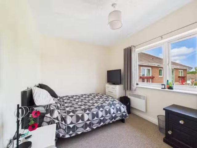 Unique 2 bedroom flat for rent in Callowbrook Lane, Birmingham.