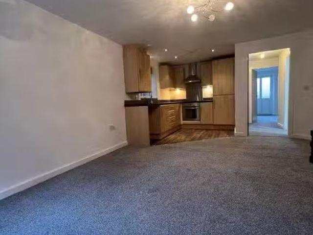 Just in! 2 bedroom flat for rent in Flat 4, 58 Seymour Road, A.