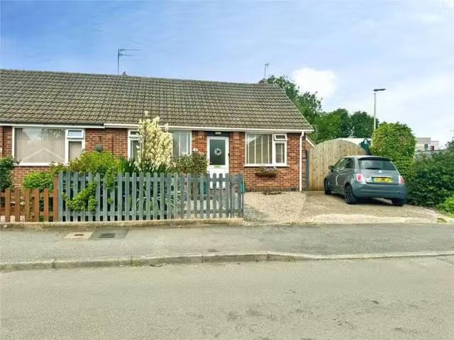 New 2 bedroom Semi Detached Bungalow to rent, Batchelor Road.