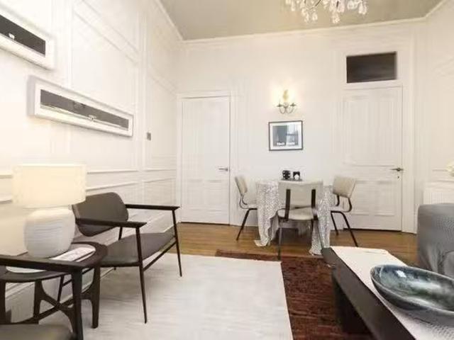 For Rent! 2 BR Croft An Righ