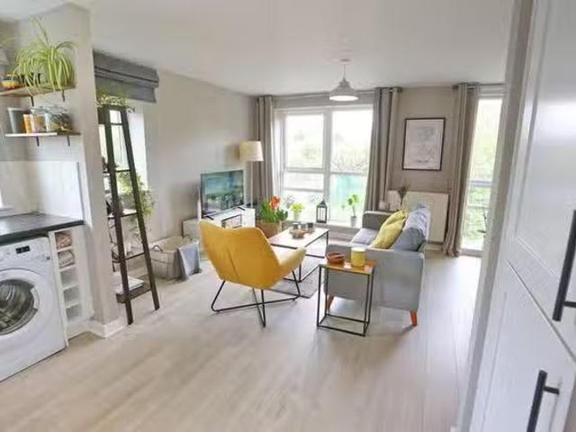 Rental! 2 BR Ashton Old Road