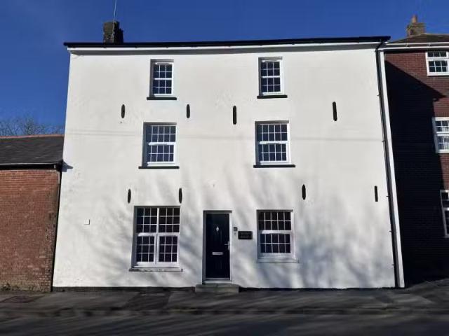 For Rent! 2 BR Blandford Hill, Milborne St. Andrew, BLANDFORD.
